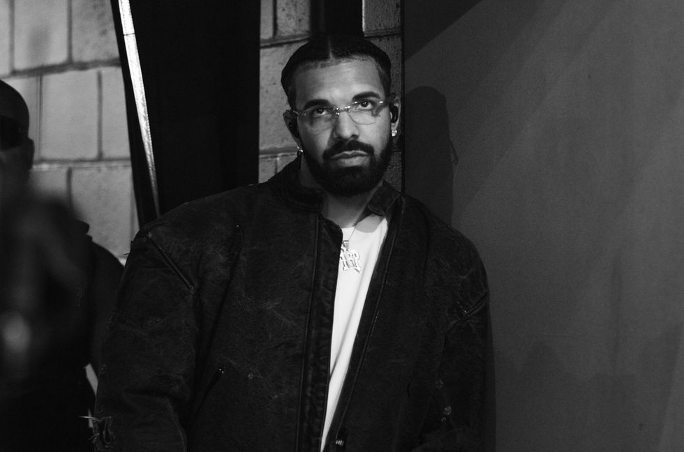 Drake Earns 13th No. 1 Album on Billboard 200 Chart With ‘For All the ...