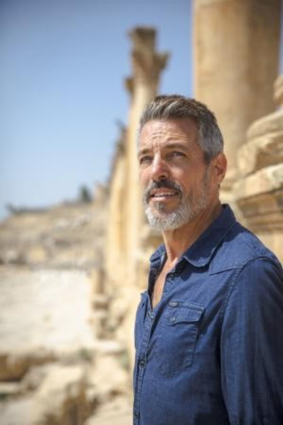 How Unison Helped Bill Bell Kick His Black Dog | Billboard Canada