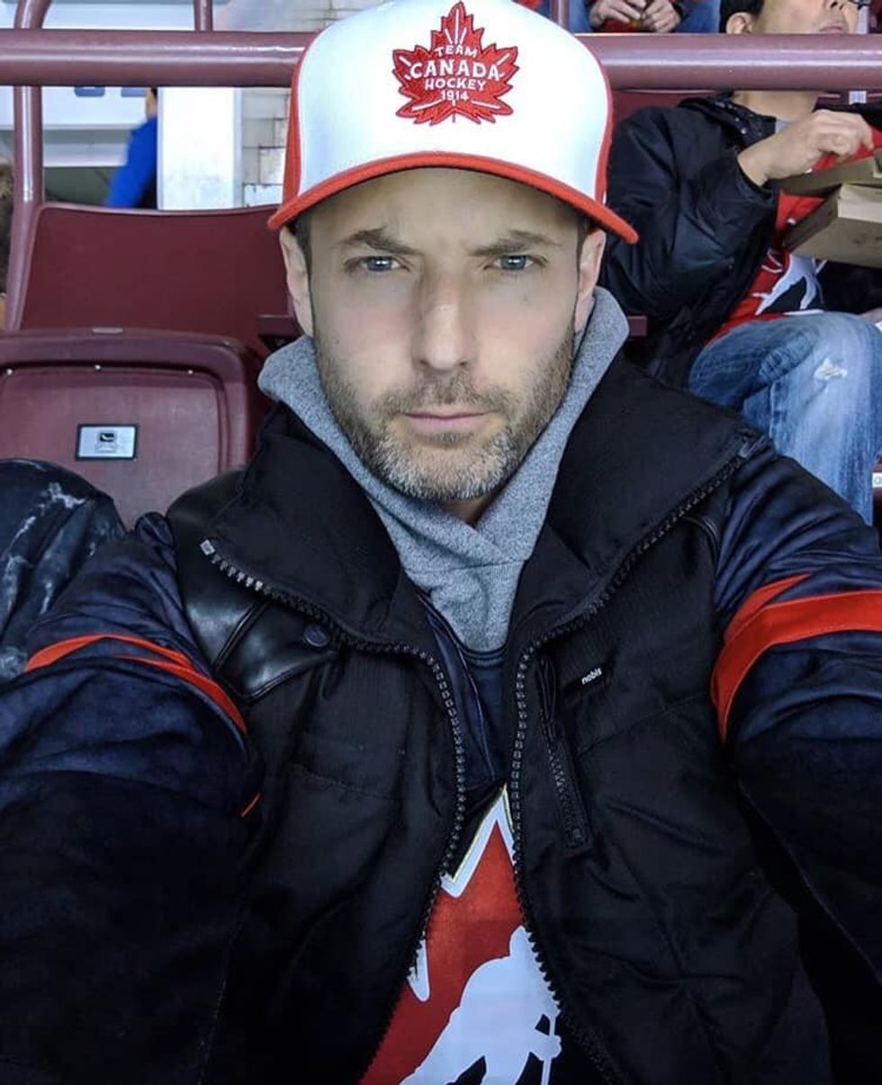 Dallas Smith Has This Week's Top Album Debut, But Ariana's No. 1 ...