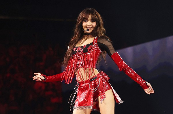 Jessie Reyez Will Be Honoured with the Trailblazer Award at Billboard Canada Women in Music 2024 ...